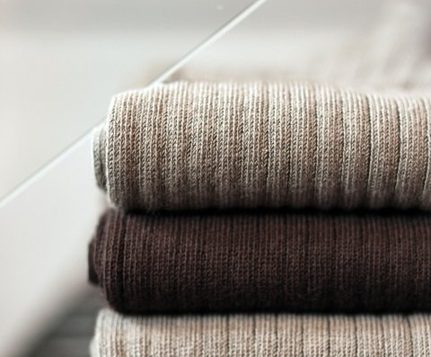 Circular electronic knitting machines seamlesswear, Santoni.