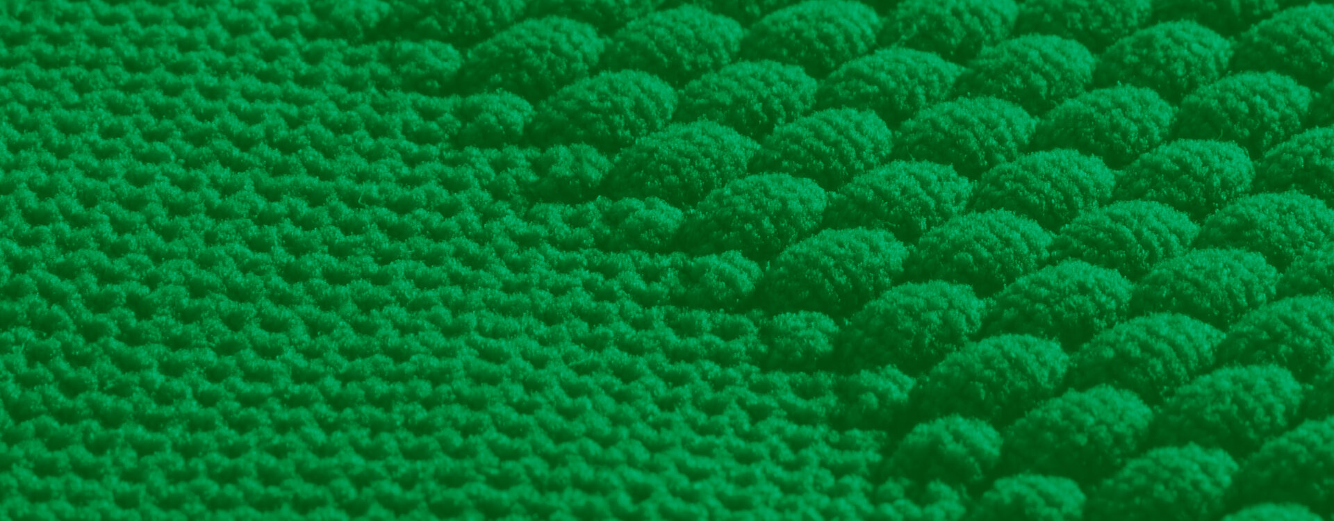 Circular electronic knitting machines seamlesswear, Santoni.